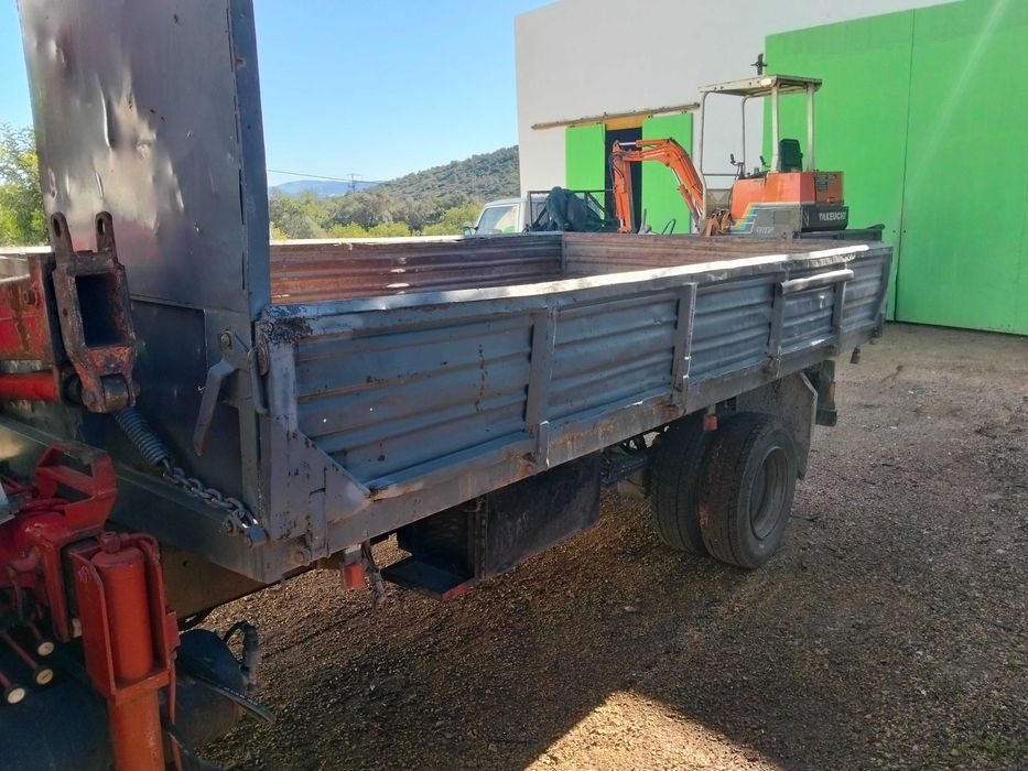 MAN Tri Basculante c/Grua Querença, Tôr E Benafim • OLX.pt
