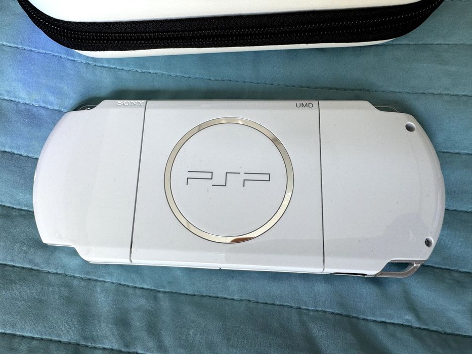 Konsola Sony PSP 3000 albo 3004 CFW Glacier white reshell nowa obudowa ...