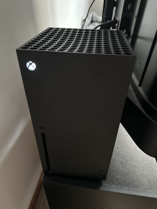 Xbox Series X uzywany, stan bardzo Dobry + 4 gry/ zam Legion Go Kraków ...