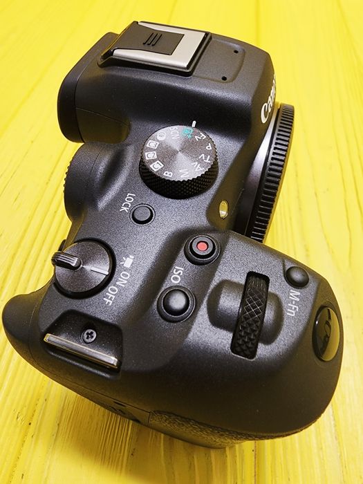 Canon EOS R7 Body + клетка SmallRig 4003 «Black Mamba»: 43 500 грн ...