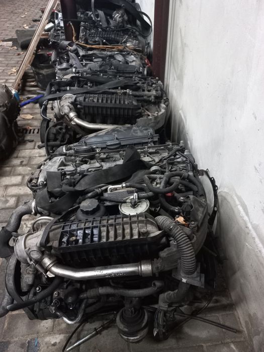 Мотор двигун двигатель мерседес 2.7 2.2 om612 sprinter спрінтер C ML E ...