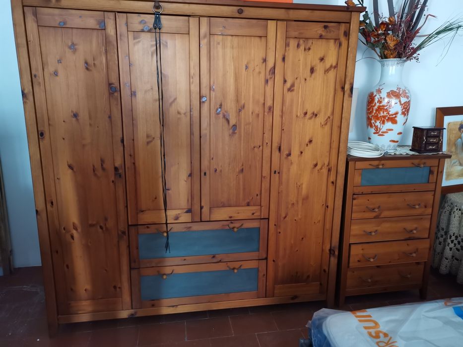 Guarda fatos pinho Agualva E Mira-Sintra • OLX Portugal