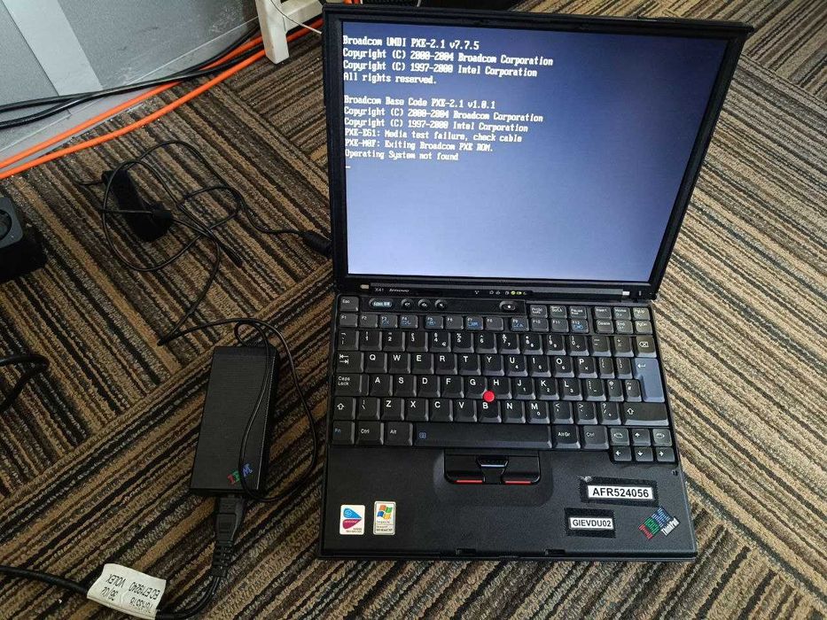 Ноутбук Lenovo (IBM) ThinkPad X41 с док станцией IBM ULTRABASE X4: 2 ...