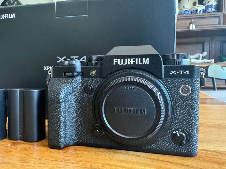 Fujifilm x-t4 perfekcyjny stan 3 baterie Kraków Łagiewniki-Borek ...