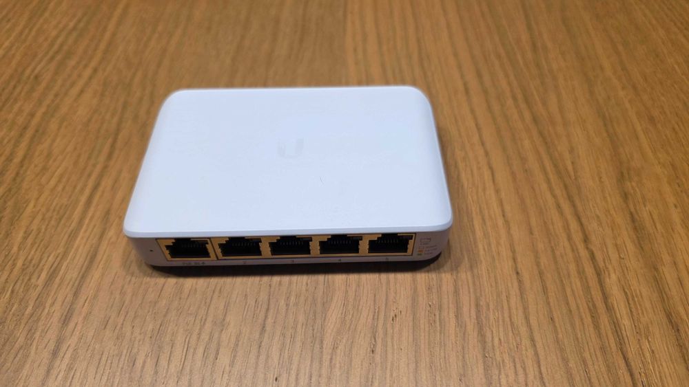 Unifi - UDM Pro, NanoHD, US-8-60W Bydgoszcz • OLX.pl