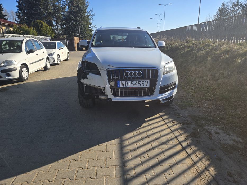 Audi q7 3.0benzyna Warszawa Wola • OLX.pl