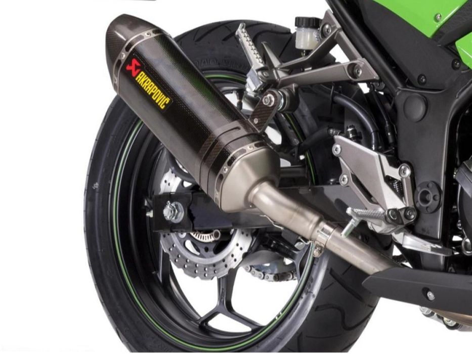 Akrapovic do Kawasaki Ninja 300 Z300 tłumik kompletny stan bardzo dobr Warszawa Ursynów • OLX.pl