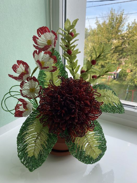 Рукоделия из бисера, поделки из бисера: 1 200 грн. - Витвори майстрів ...