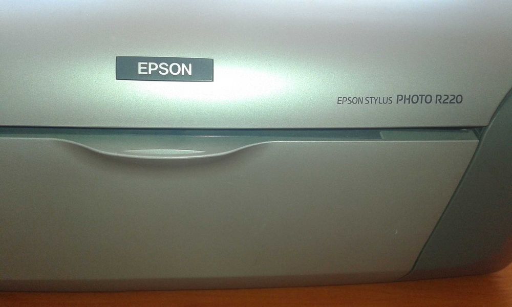 Drukarka Epson Photo Stylus R220 kolorowa, druk CD/DVD, zestaw farb ...