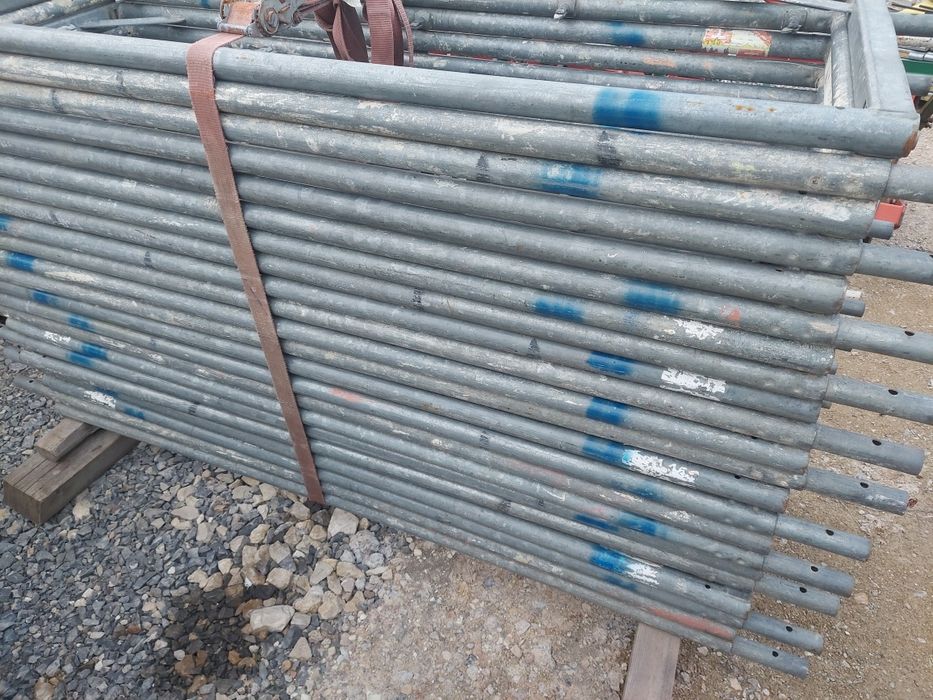 Rusztowanie Elewacyjne Fasadowe Typu Bosta 70 Transport Miechów • OLX.pl