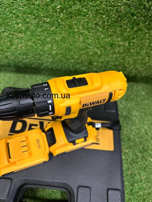 Ударний шуруповерт DeWALT DCD796 (24V, 6AH) з набором інструментів: 1 ...