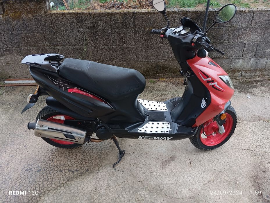 Scooter keeway 50cc Guarda • OLX.pt
