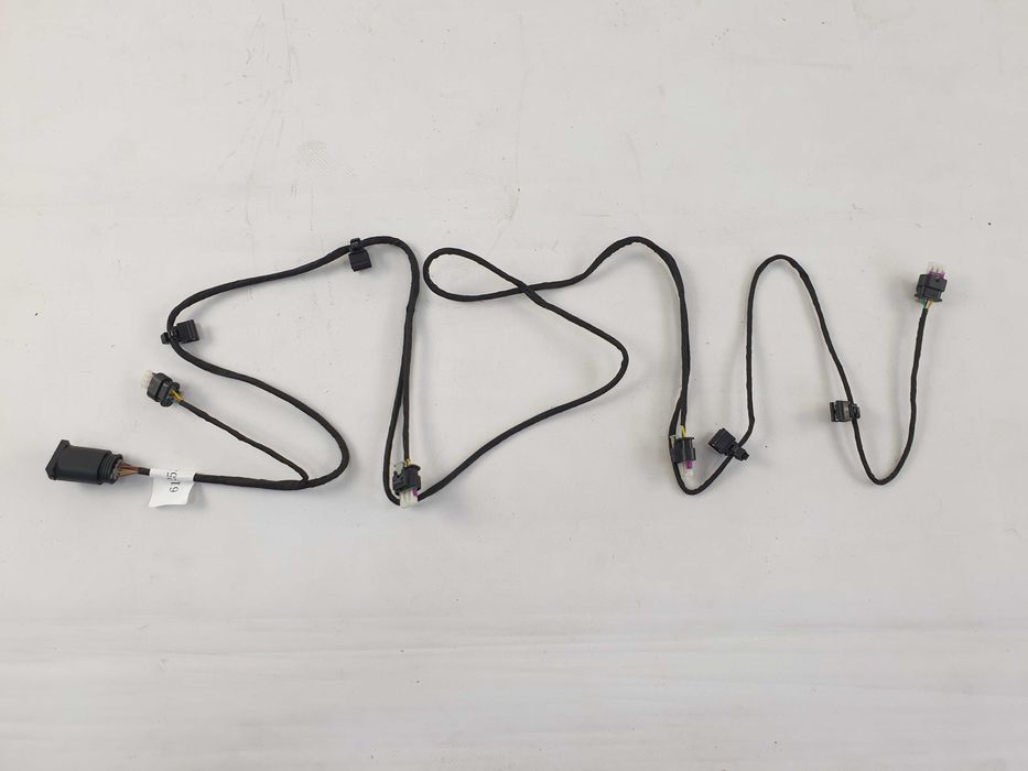 Проводка парктроника на BMW 5 Series F10 (есть разные варианты): 80 ...