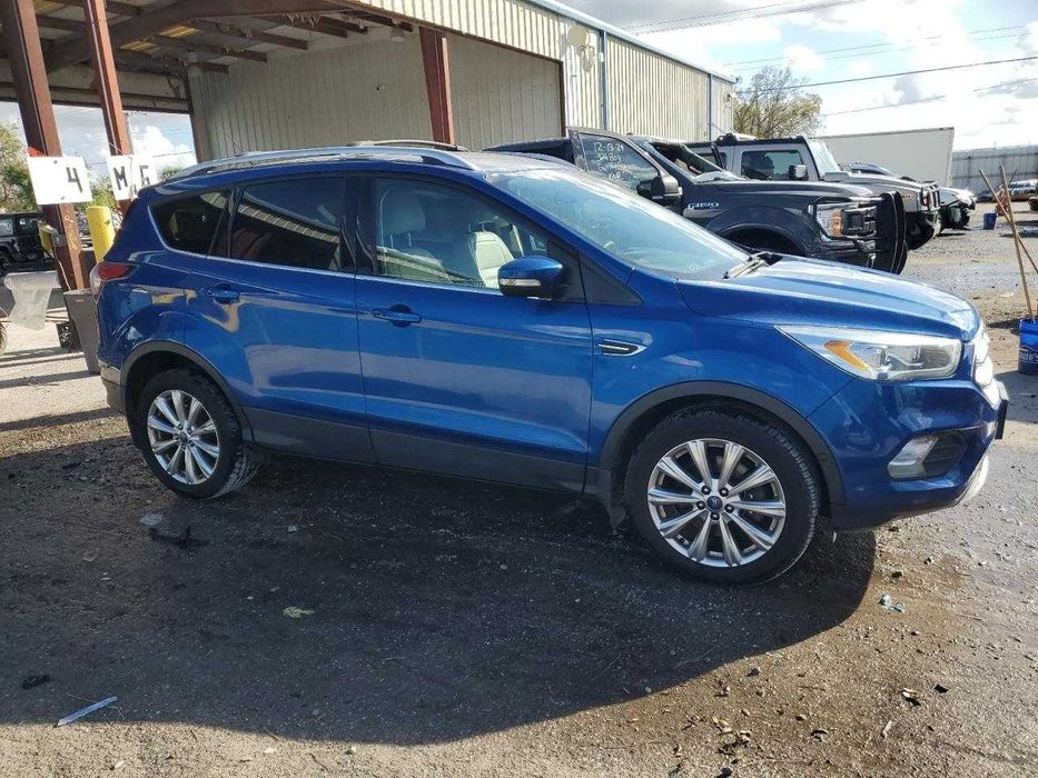 2017 FORD escape titanium: 9 700 $ - Ford Запоріжжя на Olx