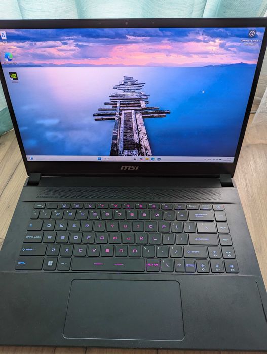 Laptop MSI i7 10gen 32GB RAM RTX3070 8GB SSD 1TB LCD 300Hz WIN 11 orig ...