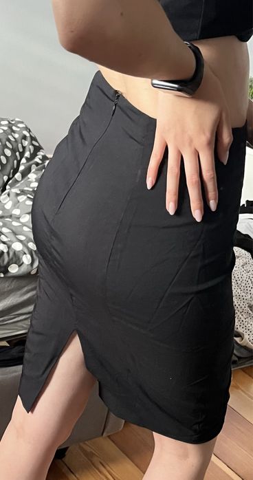 Calvin klein czarna elegancka spodnica xs/34 Bydgoszcz • OLX.pl