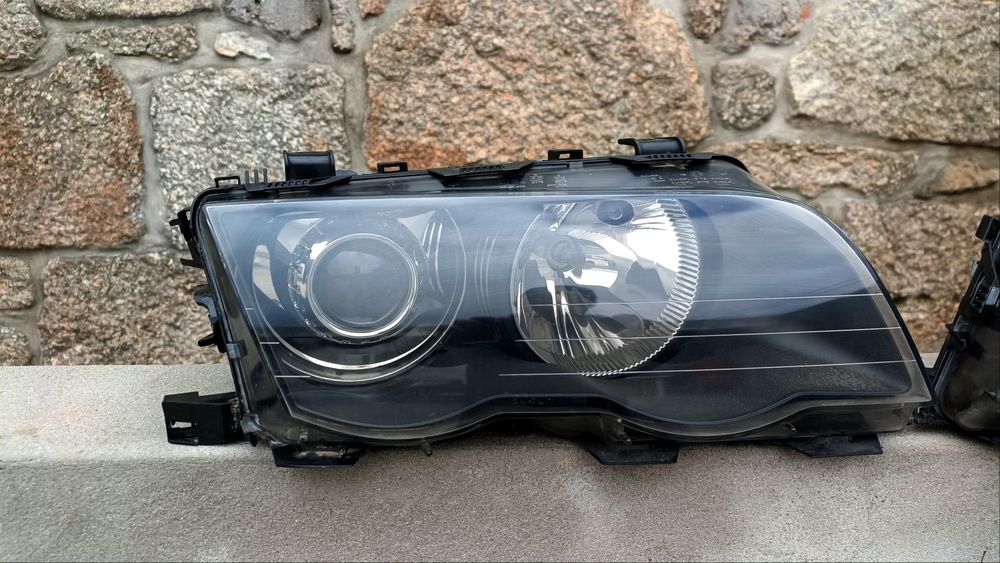 Faróis xenon Originais bmw E46 fase 1 Versões Sedan ou touring Barcelinhos • OLX Portugal