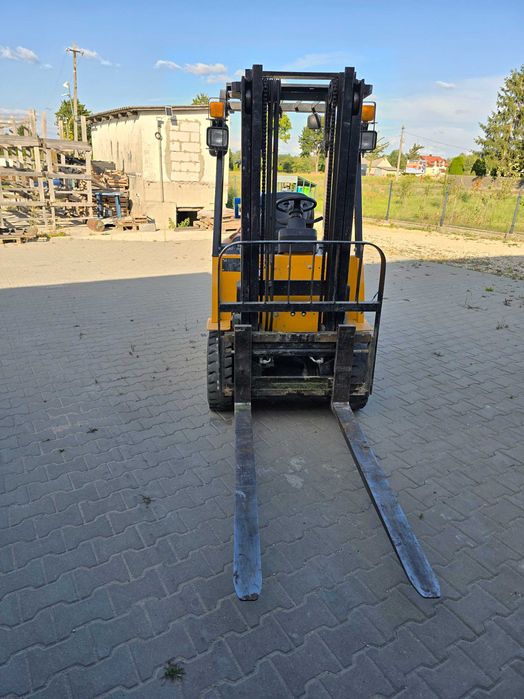Wózek widłowy FUT LIFT !,8T gaz -benzyna 540mth Chmielnik • OLX.pl