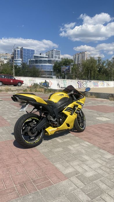 Продам kawasaki zx6r 2008 год: 6 000 $ - Мотоцикли Запоріжжя на Olx