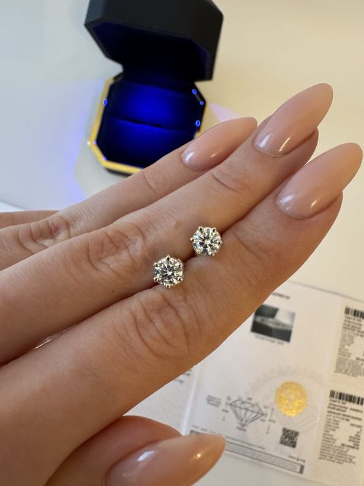 Kolczyki 585 z diamentami 1 ct VS1 D, z certyfikatami IGI, brylantami Katowice Bogucice • OLX.pl