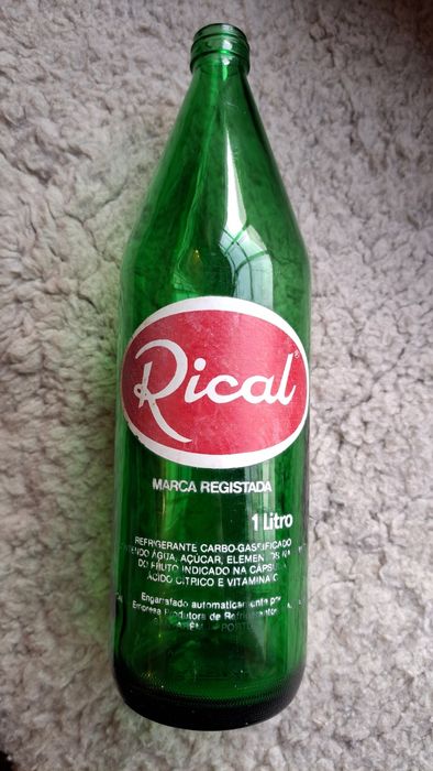 Garrafa antiga Rical de 1L Chamusca E Pinheiro Grande • OLX.pt