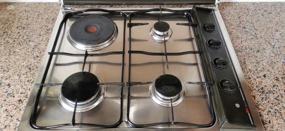 Placa de gás Teka (3 + 1 bicos). Mafra • OLX Portugal