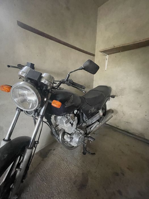 Honda cb250 (two-fifty) Arosa E Castelões • OLX.pt