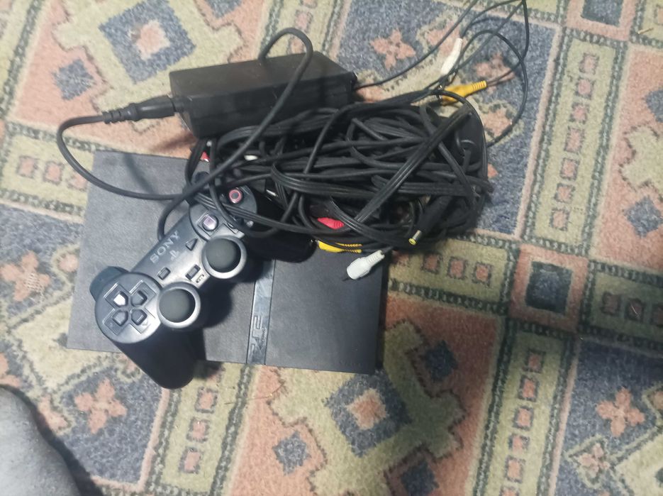 Sony playstation 2: 1 200 грн. - Приставки Первомайськ на Olx