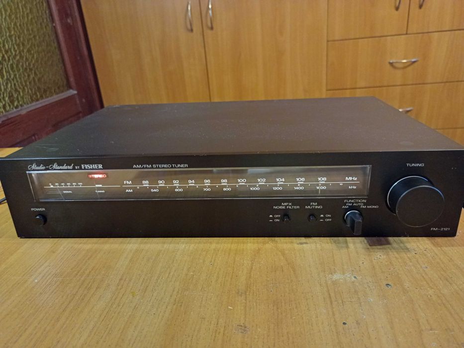 Тюнер "Fisher FM-2121 " Япония.: 1 999 грн. - Інша ТВ / відеотехніка ...