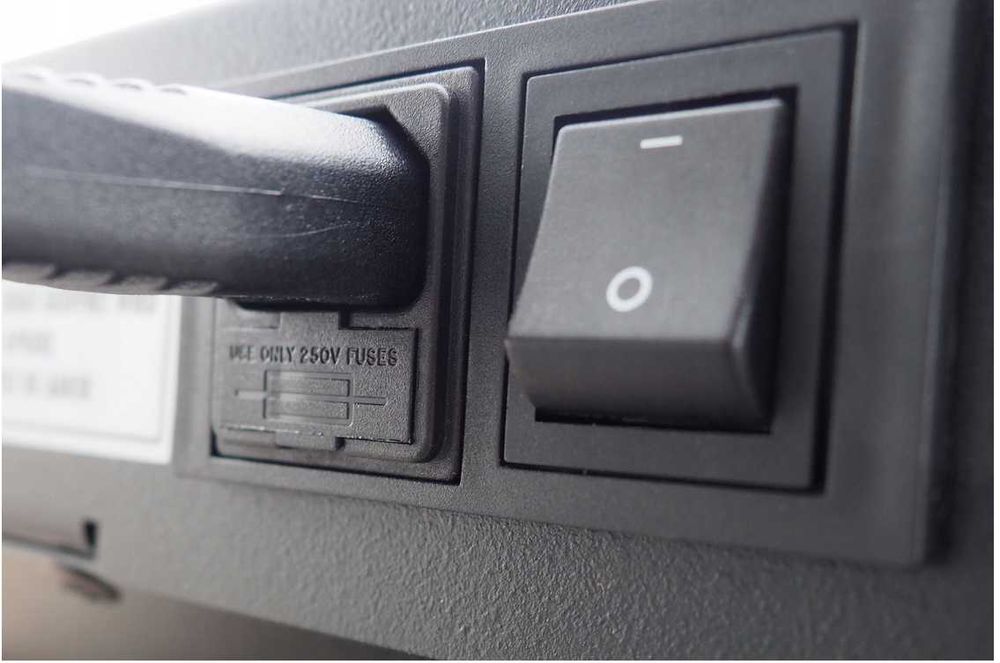 Stacja klimatyzacji ECOTECHNICS ECK VA_500 R134A Sulejówek • OLX.pl