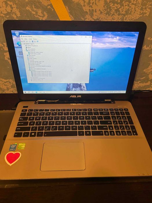 Laptop Asus R556L. I3 - 4gen. 4GB RAM. Grafika - Geforce 820M ...