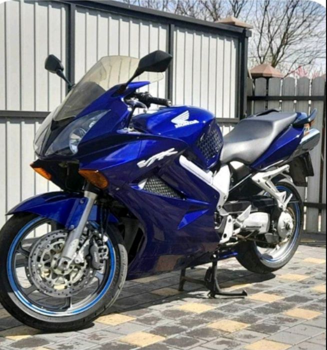 Honda vfr 800 vtec: 4 400 $ - Мотоцикли Радехів на Olx