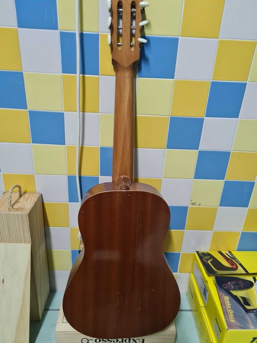 Viola Guitarra 3/4 Olivais • OLX.pt