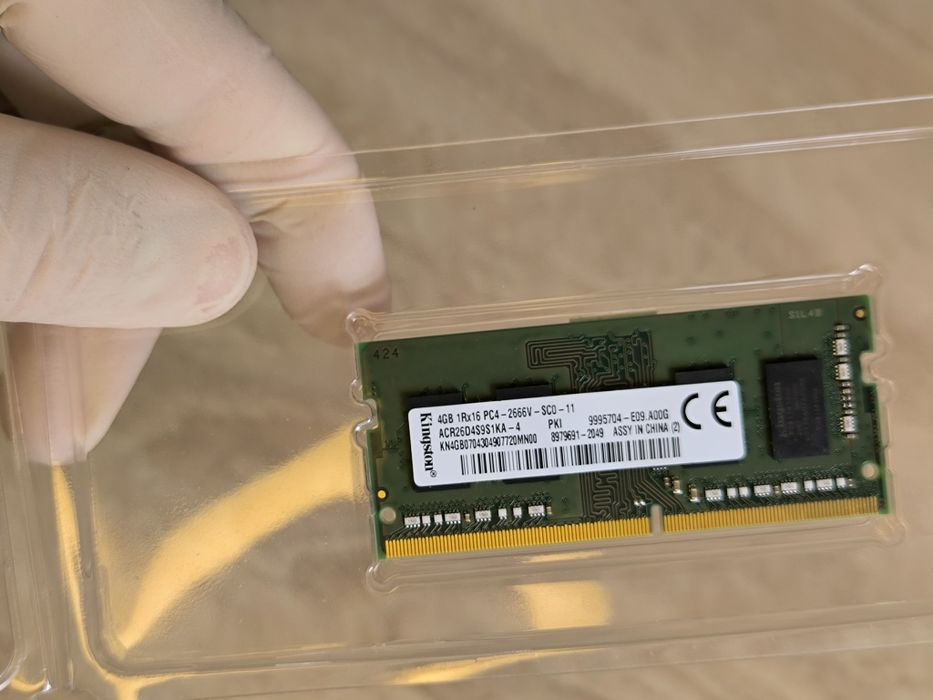 Оперативна пам'ять для ноутбуків Kingston 4Gb 1Rx16 PC4-2666V-SCO-11: ...