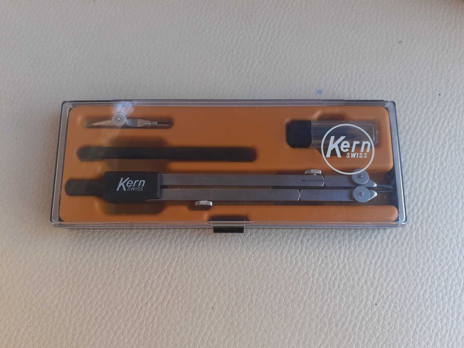 Compasso Kern Swiss - D 400 (NOVO) Alvalade • OLX Portugal