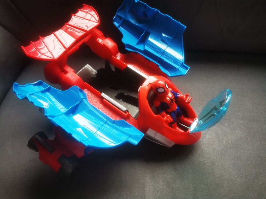 Samolot i figurka spider-Man Lubinia Mała • OLX.pl