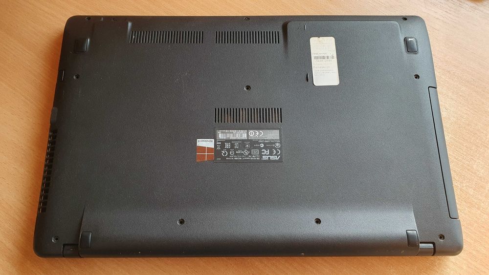 Laptop Asus R510D uszkodzony Nowy Sącz • OLX.pl