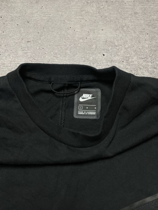 Футболка Nike Tech Fleece Розмір L, чорний колір: 550 грн. - Футболки ...