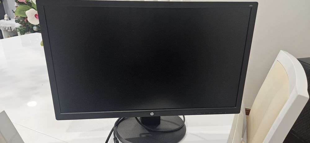 Monitor HP 24 polegadas muito pouco utilizado Cidade Da Maia • OLX.pt