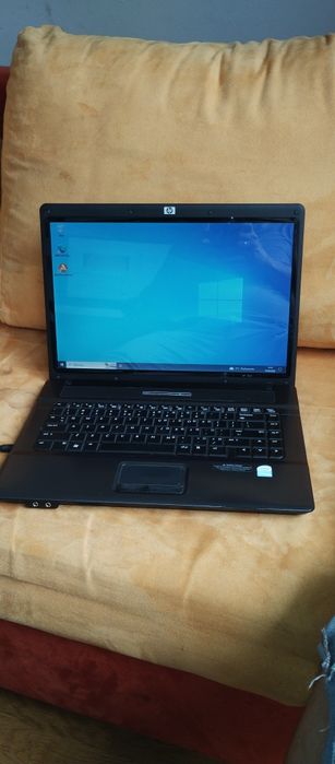 Laptop HP 550 + torba Łódź Śródmieście • OLX.pl