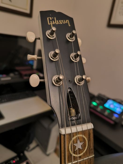 Vendo guitarra Gibson Melody Maker Benfica • OLX.pt