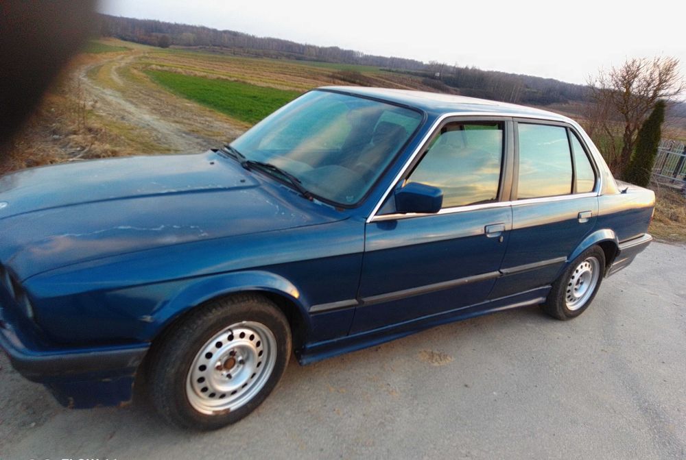 BMW E30 320i m20b20 LPG Sułów • OLX.pl