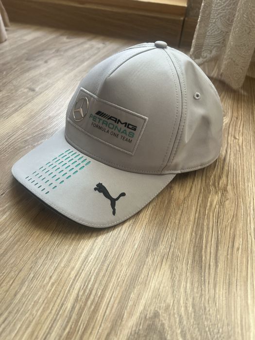 Кепка чоловіча Puma AMG Petronas Formula One Team: 399 грн. - Бейсболки та кепки Львів на Olx