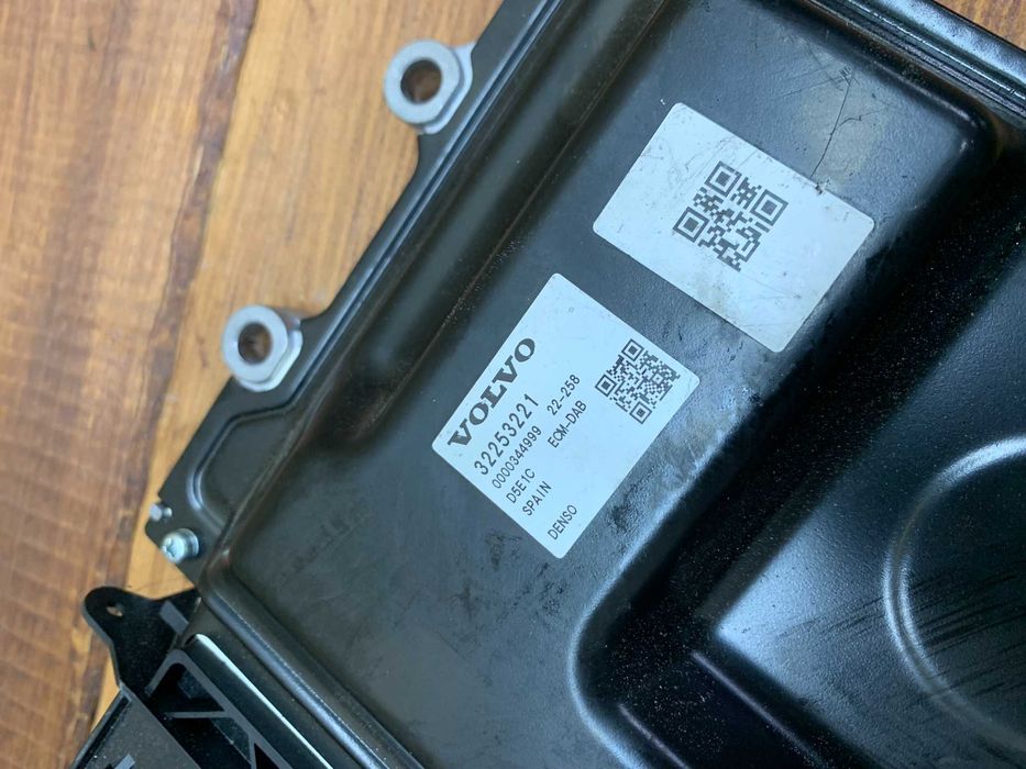 Sterownik komputer silnika Volvo XC90 II XC60 II S60 III V90 II Zblewo ...