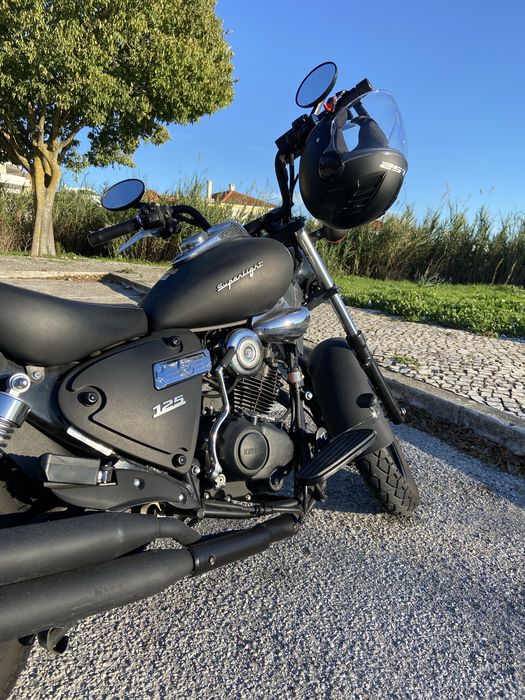 Mota Keeway Superlight 125 (apenas 5.500km!) Carnaxide E Queijas • OLX.pt