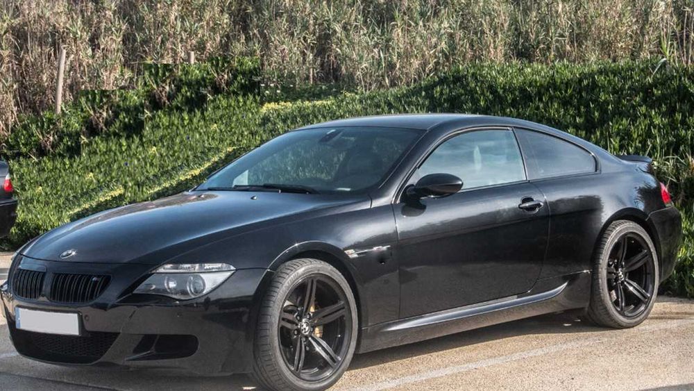 BMW M6 V10, viatura muito estimada e bem assistida , IUC antigo Queluz E Belas • OLX Portugal