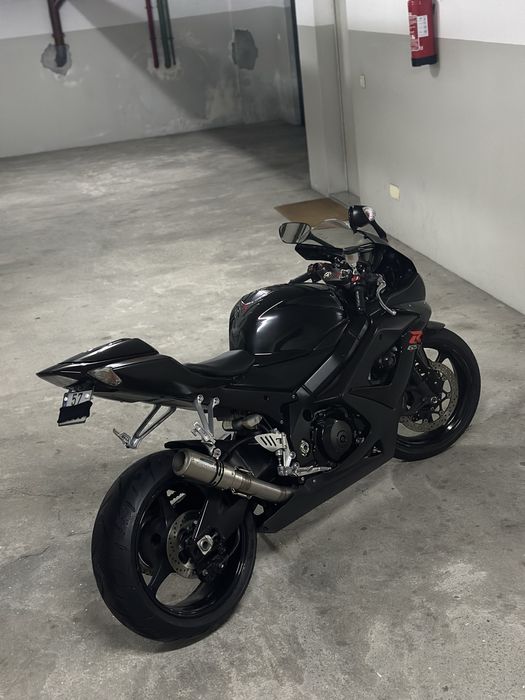 Suzuki GSXR 1000 K6 Arcozelo • OLX.pt