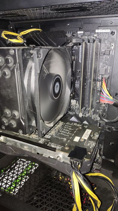 Комплект i7 9700k + asus rog strix z390e-gaming 1151-v2 + 16 gb оперы ...