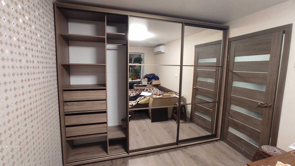 Розпродаж Шафа купе в наявності 3 000 грн Меблі для спальні Київ на Olx