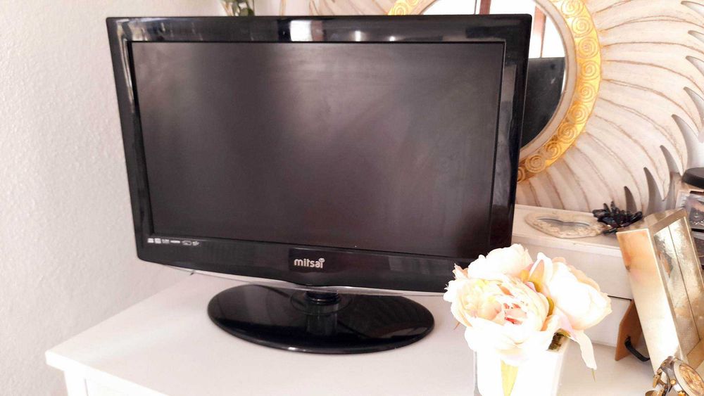 TV Led MITSAI 19'' polegadas Quarteira • OLX Portugal